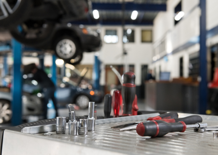 Eerste Autotechnicus / Technisch Specialist bij Auto van Tilburg!